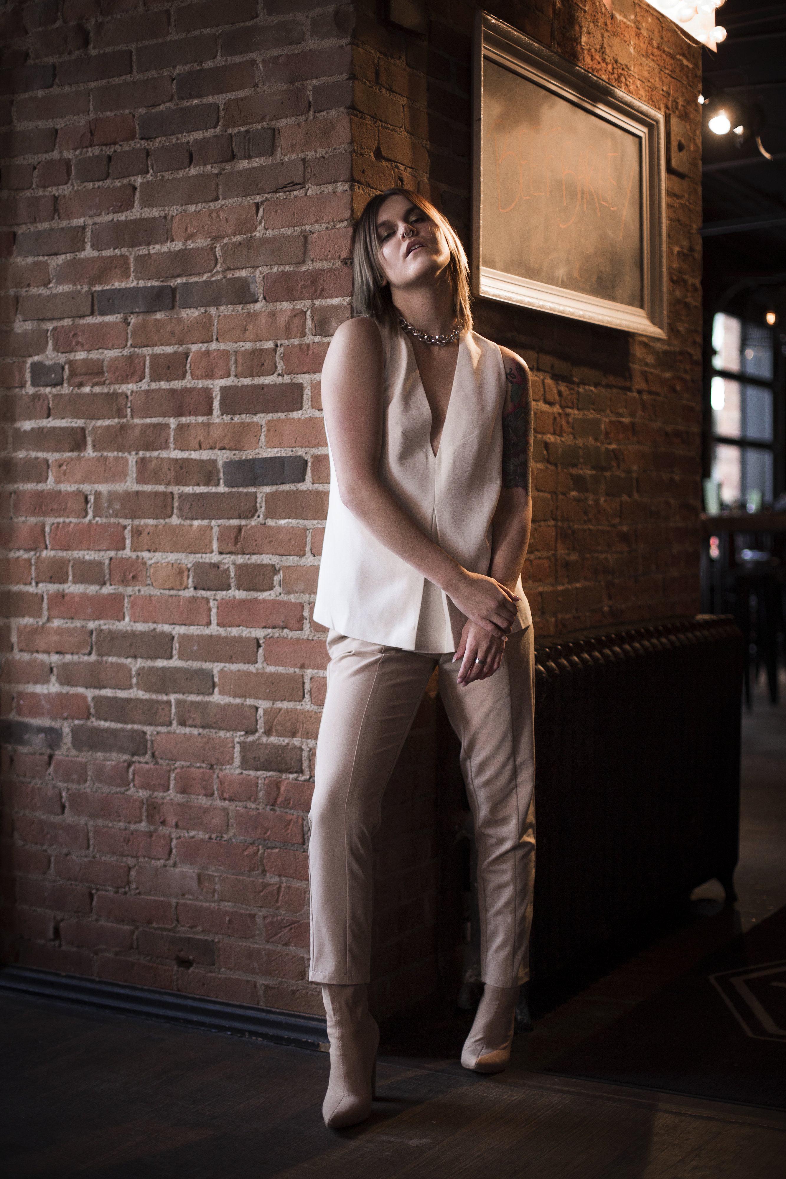 View More: http://hueofbluephotography.pass.us/portrait-robin-jones-hob ...